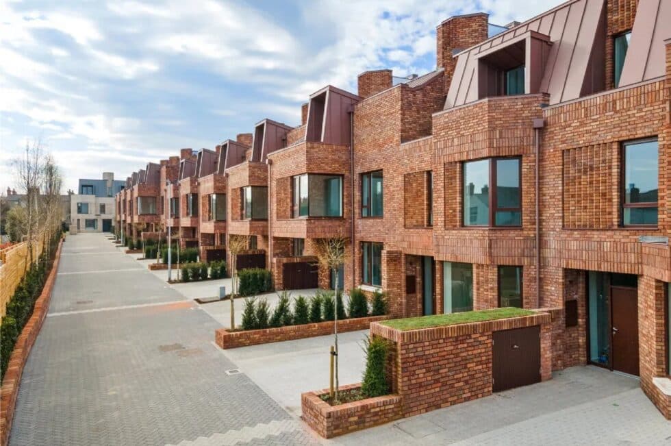 Discover the Tranquil Beauty of Annesley Gardens